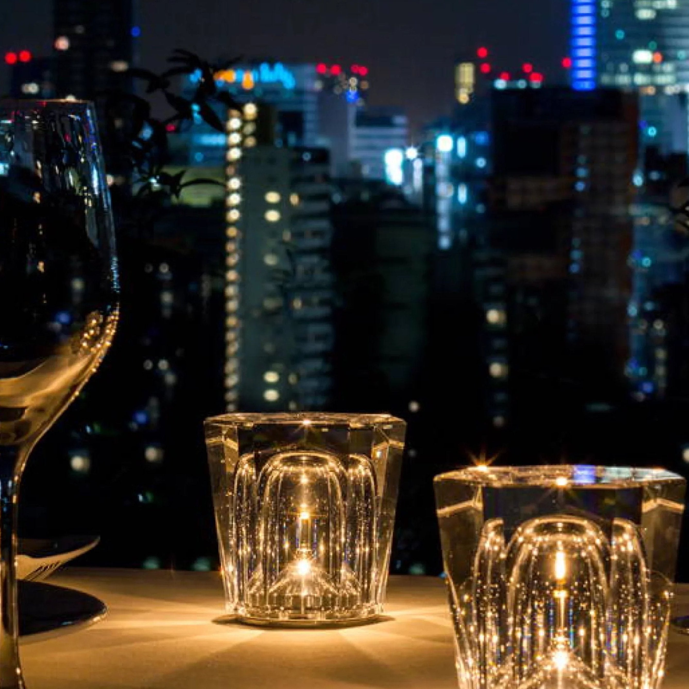 Luxury Rechargeable Diamond Crystal Table Lamp - Lumière Diamond ...